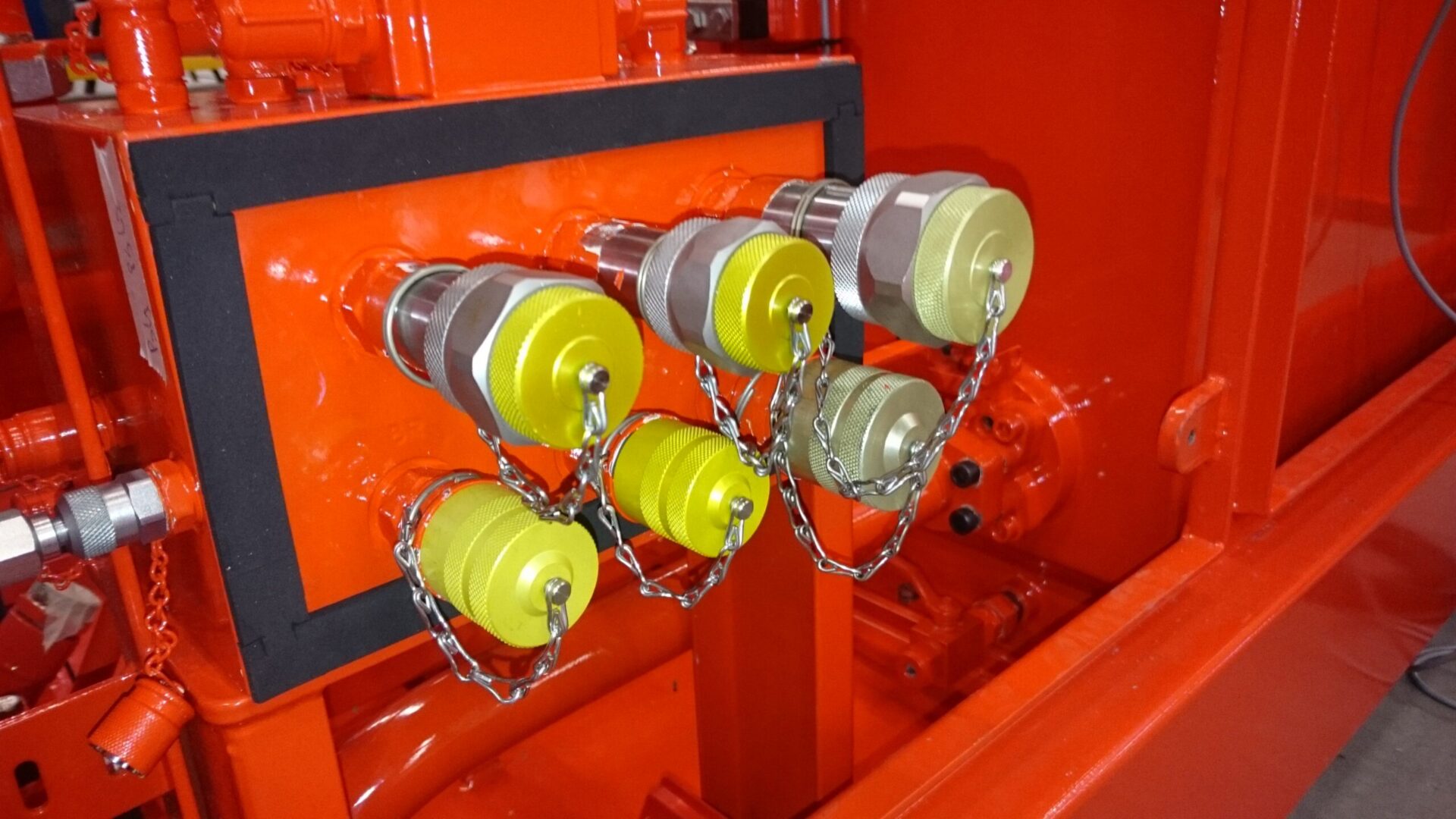 Redundant reel drive system - Hydrauvision