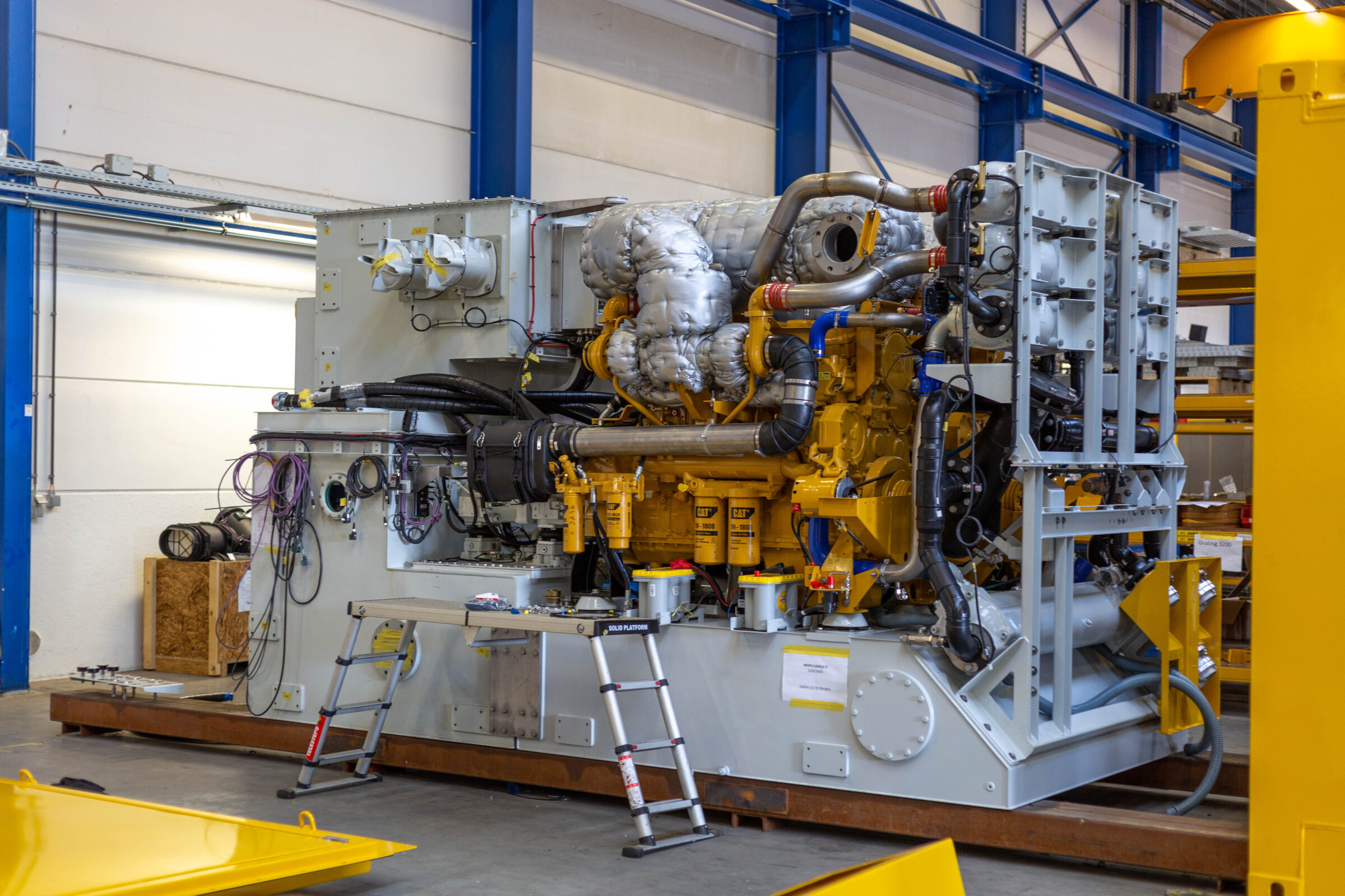 Assembly of six hydraulic power packs - Hydrauvision