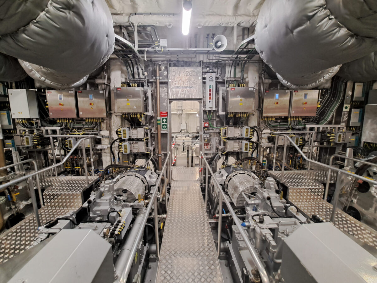 Development of complete DC system for Aqua Helix - Hydrauvision