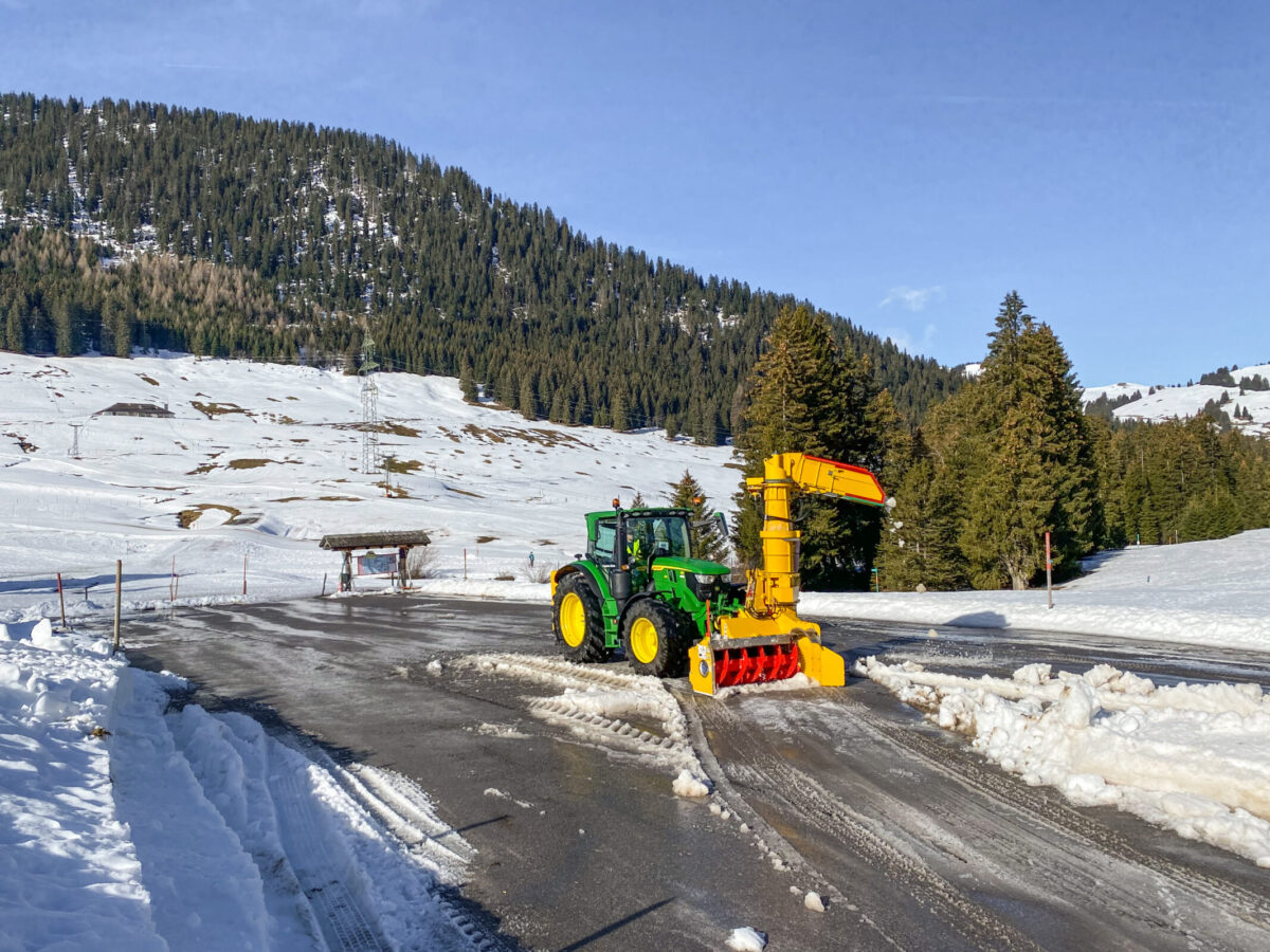 Innovative snow machine - Hydrauvision