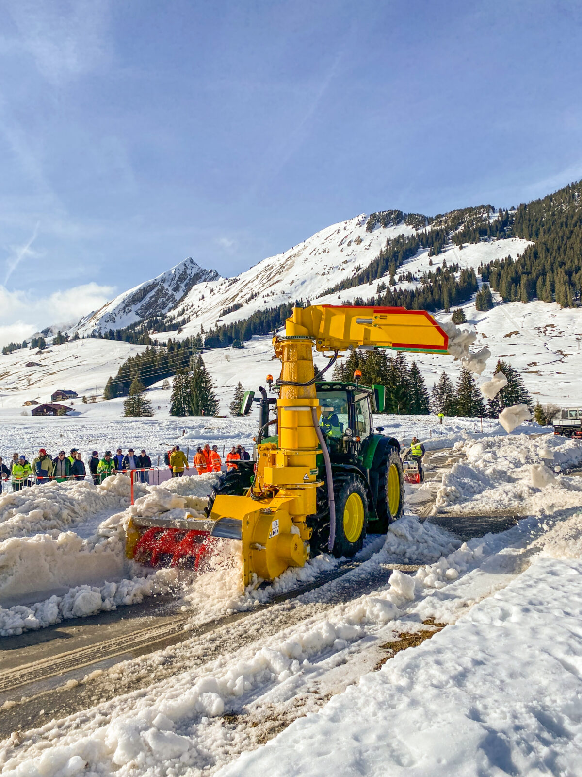 Innovative snow machine - Hydrauvision